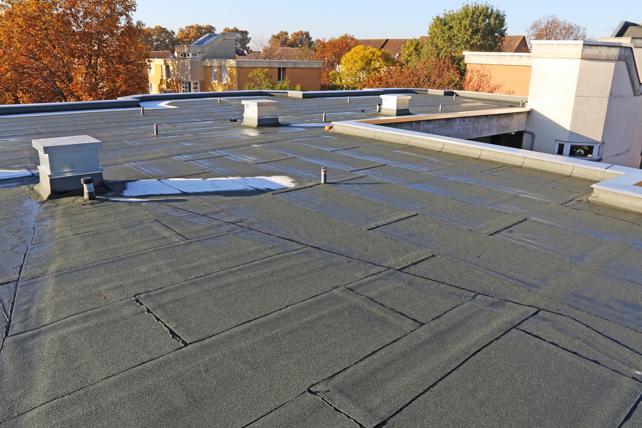 Modified Bitumen Roofs in Atlanta: A Complete Guide for Homeowners